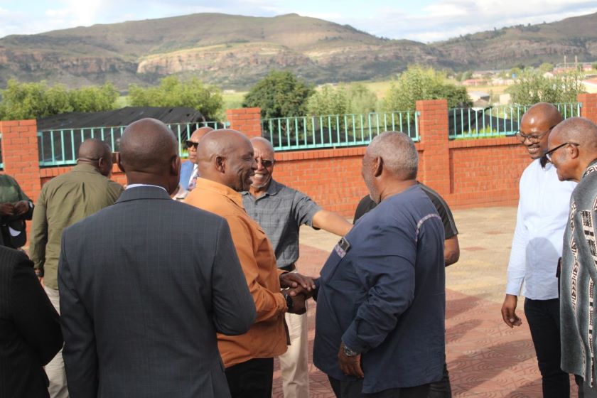 PM, CABINET VISIT THE MOSISILI FAMILY - Government of Lesotho
